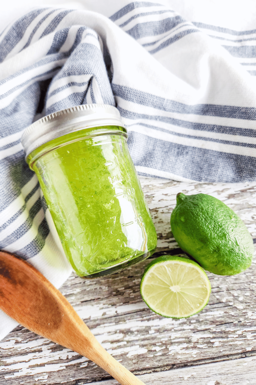 12 Easy Homemade Extracts for Your Spice Cupboard