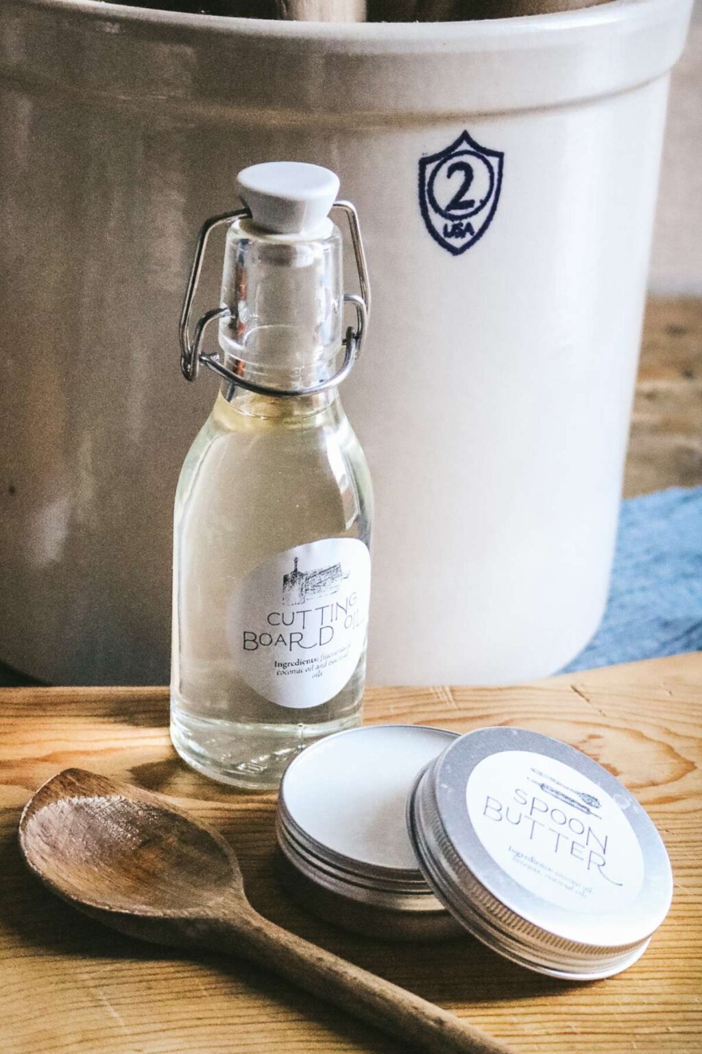 DIY Cutting Board Oil {Cheaper than the Store!}